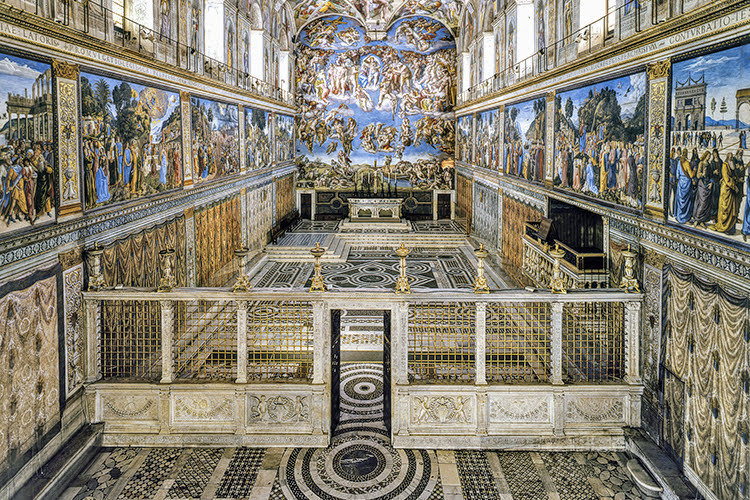 La transenna spostata della Sistina – Michelangelo Buonarroti è tornato