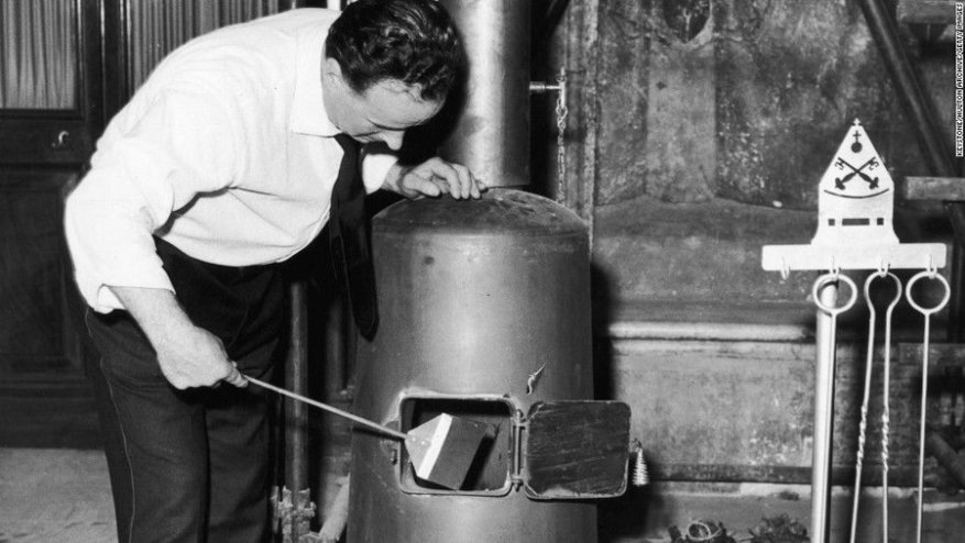 Conclave: fumata nera e fumata bianca. Tutto quello che c’è da sapere ...